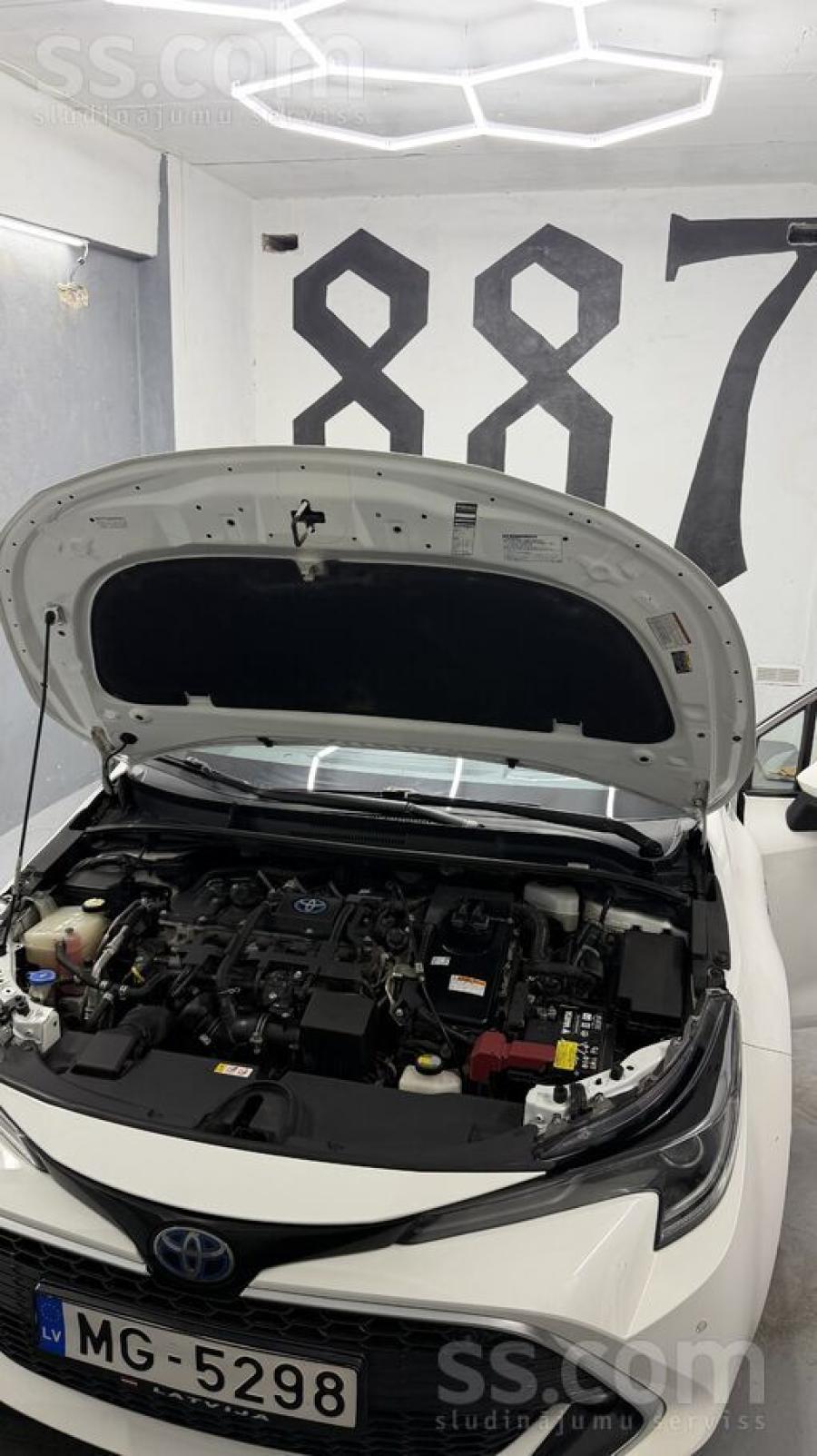 Balts Toyota Corolla 2019 Rīga, ar dzinēja tilpumu 1.80 L un nobraukumu 319 tūkst. km par 11900 €, foto 16 vietnē AUTOMOTO.COM.LV