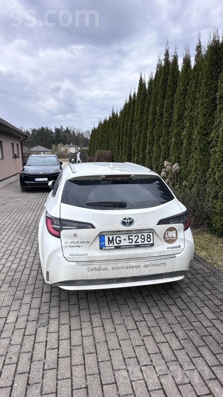 Balts Toyota Corolla 2019 Rīga, ar dzinēja tilpumu 1.80 L un nobraukumu 318 tūkst. km par 15000 €, foto 3 vietnē AUTOMOTO.COM.LV