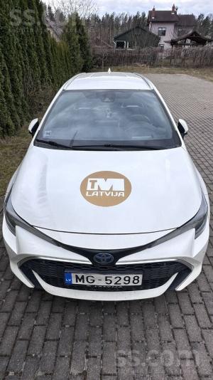 Balts Toyota Corolla 2019 Rīga, ar dzinēja tilpumu 1.80 L un nobraukumu 318 tūkst. km par 15000 €, foto 5 vietnē AUTOMOTO.COM.LV