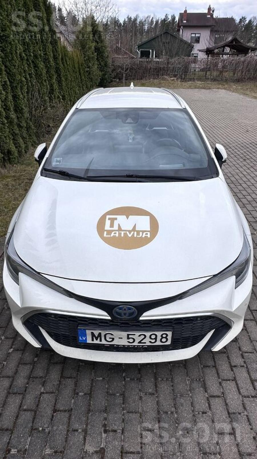 Balts Toyota Corolla 2019 Rīga, ar dzinēja tilpumu 1.80 L un nobraukumu 318 tūkst. km par 15000 €, foto 5 vietnē AUTOMOTO.COM.LV