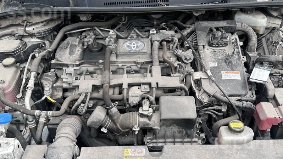 Balts Toyota Corolla 2019 Rīga, ar dzinēja tilpumu 1.80 L un nobraukumu 318 tūkst. km par 15000 €, foto 12 vietnē AUTOMOTO.COM.LV