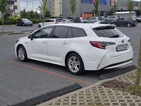 Белый Тойота Королла 2019 в Вильнюс, объемом двигателя 1.80 л и пробегом 396 тыс. км за 10900 €, фото 5 на AUTOMOTO.COM.LV