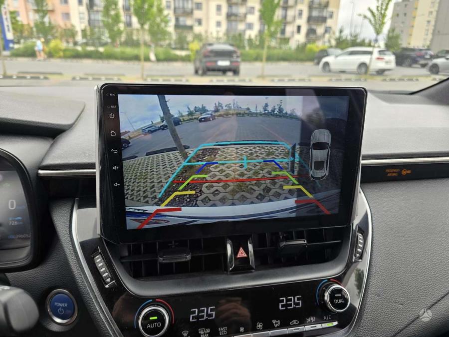 Белый Тойота Королла 2019 в Вильнюс, объемом двигателя 1.80 л и пробегом 396 тыс. км за 10900 €, фото 15 на AUTOMOTO.COM.LV