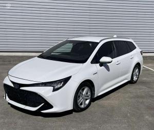Balts Toyota Corolla 2019 Klaipėda, ar dzinēja tilpumu 1.80 L un nobraukumu 400 tūkst. km par 10890 €, foto 3 vietnē AUTOMOTO.COM.LV