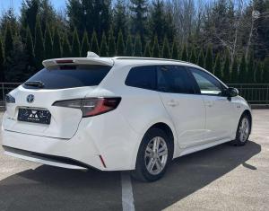 Balts Toyota Corolla 2019 Klaipėda, ar dzinēja tilpumu 1.80 L un nobraukumu 400 tūkst. km par 10890 €, foto 7 vietnē AUTOMOTO.COM.LV