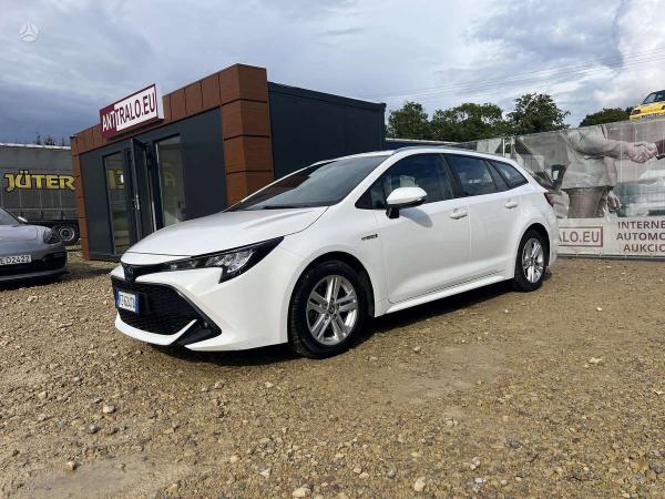 Balts Toyota Corolla 2019 Kauņa, ar dzinēja tilpumu 1.80 L un nobraukumu 160 tūkst. km par 13800 €, foto 2 vietnē AUTOMOTO.COM.LV