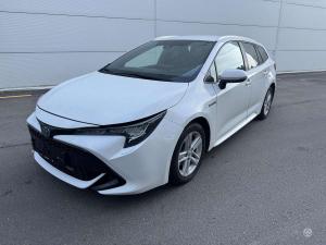 Balts Toyota Corolla 2019 Telšiai, ar dzinēja tilpumu 1.80 L un nobraukumu 261 tūkst. km par 11011 €, foto  vietnē AUTOMOTO.COM.LV