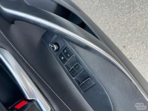 Balts Toyota Corolla 2019 Telšiai, ar dzinēja tilpumu 1.80 L un nobraukumu 261 tūkst. km par 8999 €, foto 13 vietnē AUTOMOTO.COM.LV