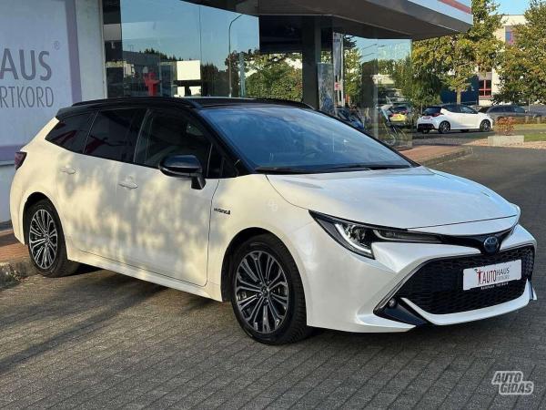 Balts Toyota Corolla 2020 Kauņa, ar dzinēja tilpumu 2.00 L un nobraukumu 100 tūkst. km par 23409 €, foto 2 vietnē AUTOMOTO.COM.LV