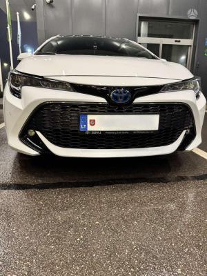 Balts Toyota Corolla 2020 Viļņa, ar dzinēja tilpumu 1.80 L un nobraukumu 77 tūkst. km par 18200 €, foto 5 vietnē AUTOMOTO.COM.LV