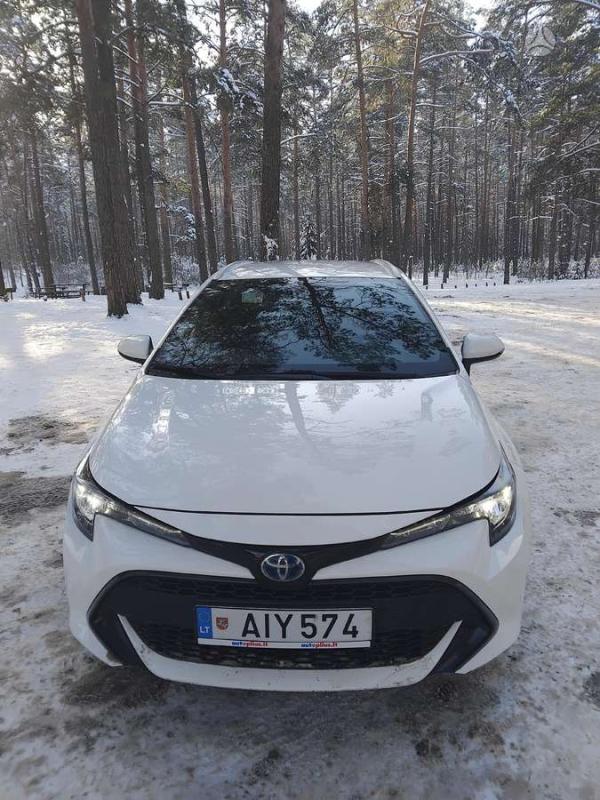 Balts Toyota Corolla 2020 Viļņa, ar dzinēja tilpumu 1.80 L un nobraukumu 182 tūkst. km par 17200 €, foto 2 vietnē AUTOMOTO.COM.LV
