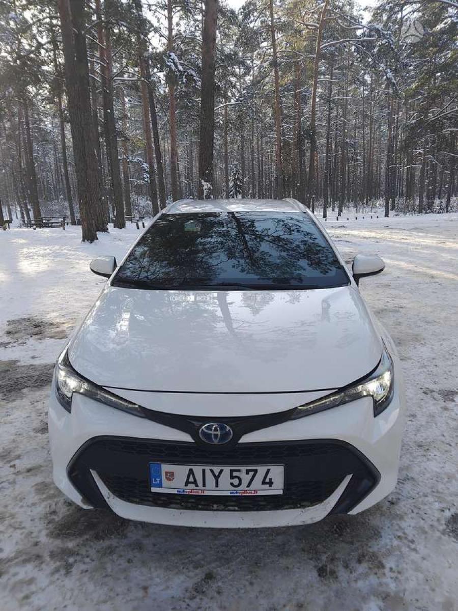 Balts Toyota Corolla 2020 Viļņa, ar dzinēja tilpumu 1.80 L un nobraukumu 182 tūkst. km par 17200 €, foto 2 vietnē AUTOMOTO.COM.LV