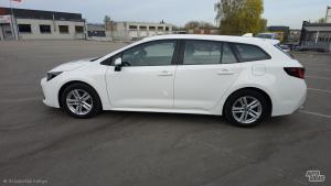 Balts Toyota Corolla 2020 Kauņa, ar dzinēja tilpumu 1.20 L un nobraukumu 136 tūkst. km par 12300 €, foto 10 vietnē AUTOMOTO.COM.LV