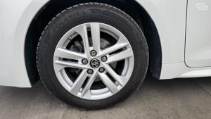 Balts Toyota Corolla 2020 Kauņa, ar dzinēja tilpumu 1.20 L un nobraukumu 136 tūkst. km par 12300 €, foto 32 vietnē AUTOMOTO.COM.LV