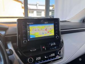 Balts Toyota Corolla 2020 Šauļi, ar dzinēja tilpumu 1.99 L un nobraukumu 71 tūkst. km par 19800 €, foto 22 vietnē AUTOMOTO.COM.LV