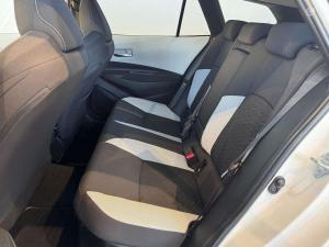 Balts Toyota Corolla 2020 Šauļi, ar dzinēja tilpumu 1.99 L un nobraukumu 71 tūkst. km par 19800 €, foto 27 vietnē AUTOMOTO.COM.LV