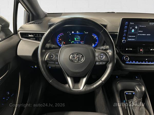 Balts Toyota Corolla 2020 Tallina, ar dzinēja tilpumu 1.80 L un nobraukumu 106 tūkst. km par 17490 €, foto 10 vietnē AUTOMOTO.COM.LV