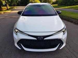 Balts Toyota Corolla 2020 Šauļi, ar dzinēja tilpumu 1.80 L un nobraukumu 116 tūkst. km par 17400 €, foto 3 vietnē AUTOMOTO.COM.LV