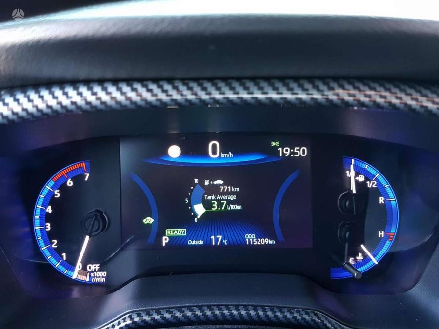 Balts Toyota Corolla 2020 Šauļi, ar dzinēja tilpumu 1.80 L un nobraukumu 116 tūkst. km par 17400 €, foto 14 vietnē AUTOMOTO.COM.LV