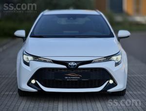 Balts Toyota Corolla 2020 Rīga, ar dzinēja tilpumu 1.80 L un nobraukumu 162 tūkst. km par 15990 €, foto  vietnē AUTOMOTO.COM.LV