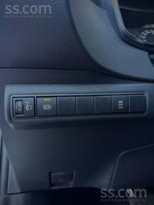 Balts Toyota Corolla 2020 Rīga, ar dzinēja tilpumu 1.80 L un nobraukumu 162 tūkst. km par 15990 €, foto 18 vietnē AUTOMOTO.COM.LV