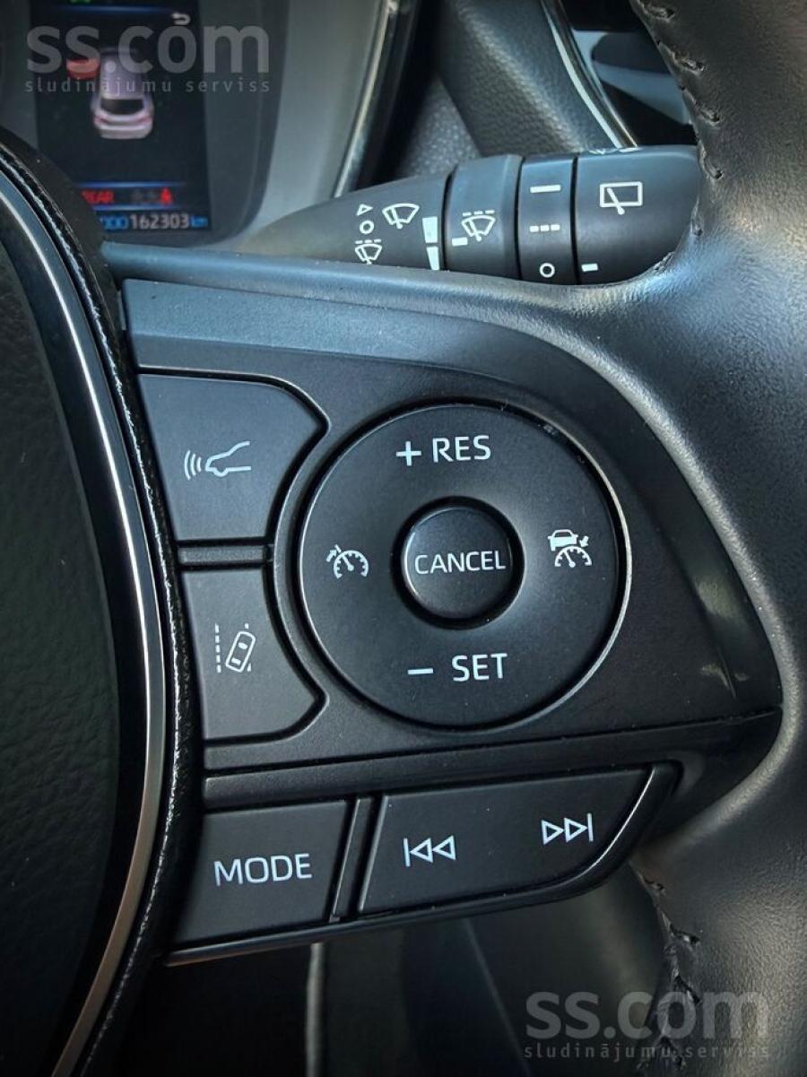 Balts Toyota Corolla 2020 Rīga, ar dzinēja tilpumu 1.80 L un nobraukumu 162 tūkst. km par 15990 €, foto 26 vietnē AUTOMOTO.COM.LV
