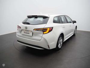 White Toyota Corolla 2020 in Vilnius, with an engine capacity of 1.20 L and mileage of 159 thousand km for 12500 €, photo 5 on AUTOMOTO.COM.LV