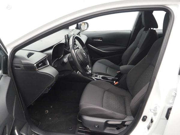 Balts Toyota Corolla 2020 Viļņa, ar dzinēja tilpumu 1.20 L un nobraukumu 159 tūkst. km par 12500 €, foto 8 vietnē AUTOMOTO.COM.LV