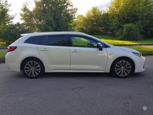 Balts Toyota Corolla 2020 Šauļi, ar dzinēja tilpumu 1.80 L un nobraukumu 116 tūkst. km par 16950 €, foto 4 vietnē AUTOMOTO.COM.LV