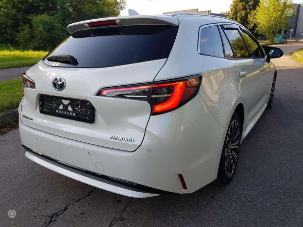 Balts Toyota Corolla 2020 Šauļi, ar dzinēja tilpumu 1.80 L un nobraukumu 116 tūkst. km par 16950 €, foto 5 vietnē AUTOMOTO.COM.LV