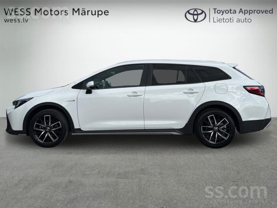 Balts Toyota Corolla 2020 Rīga, ar dzinēja tilpumu 1.80 L un nobraukumu 54 tūkst. km par 25590 €, foto 4 vietnē AUTOMOTO.COM.LV