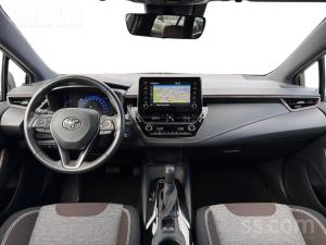 Balts Toyota Corolla 2020 Rīga, ar dzinēja tilpumu 1.80 L un nobraukumu 54 tūkst. km par 25590 €, foto 9 vietnē AUTOMOTO.COM.LV