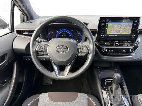 Balts Toyota Corolla 2020 Rīga, ar dzinēja tilpumu 1.80 L un nobraukumu 54 tūkst. km par 25590 €, foto 10 vietnē AUTOMOTO.COM.LV