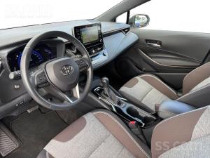 Balts Toyota Corolla 2020 Rīga, ar dzinēja tilpumu 1.80 L un nobraukumu 54 tūkst. km par 25590 €, foto 12 vietnē AUTOMOTO.COM.LV