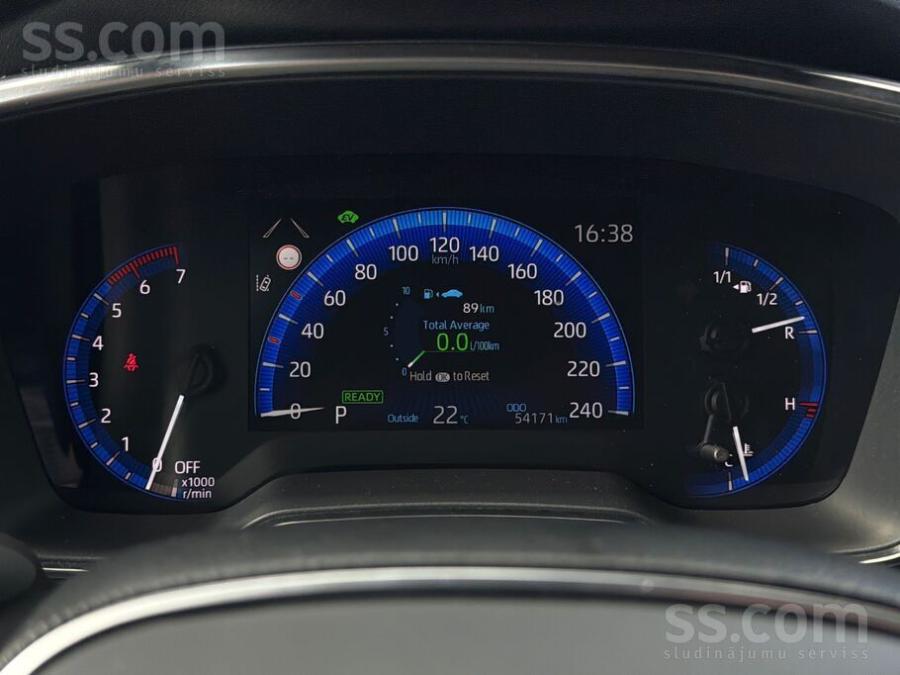 Balts Toyota Corolla 2020 Rīga, ar dzinēja tilpumu 1.80 L un nobraukumu 54 tūkst. km par 25590 €, foto 14 vietnē AUTOMOTO.COM.LV