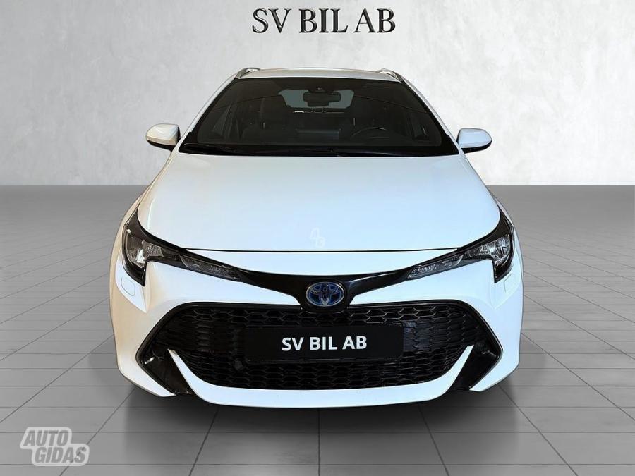 Balts Toyota Corolla 2021 Kauņa, ar dzinēja tilpumu 0.00 L un nobraukumu 42 tūkst. km par 24884 €, foto 2 vietnē AUTOMOTO.COM.LV
