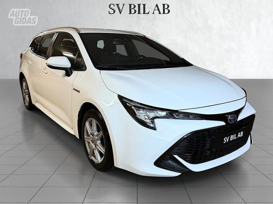 Balts Toyota Corolla 2021 Kauņa, ar dzinēja tilpumu 0.00 L un nobraukumu 42 tūkst. km par 24884 €, foto 3 vietnē AUTOMOTO.COM.LV