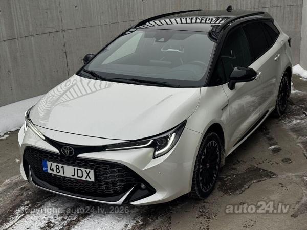 Balts Toyota Corolla 2021 Tallina, ar dzinēja tilpumu 1.80 L un nobraukumu 50 tūkst. km par 23500 €, foto 3 vietnē AUTOMOTO.COM.LV