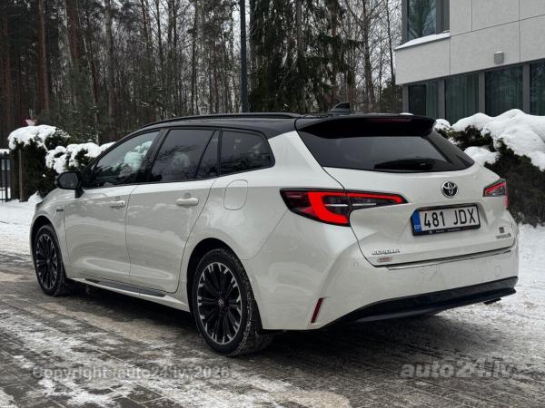 Balts Toyota Corolla 2021 Tallina, ar dzinēja tilpumu 1.80 L un nobraukumu 50 tūkst. km par 23500 €, foto 7 vietnē AUTOMOTO.COM.LV