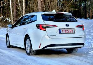 Balts Toyota Corolla 2021 Viļņa, ar dzinēja tilpumu 1.80 L un nobraukumu 265 tūkst. km par 12300 €, foto 5 vietnē AUTOMOTO.COM.LV