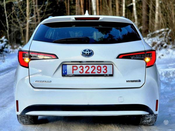 Balts Toyota Corolla 2021 Viļņa, ar dzinēja tilpumu 1.80 L un nobraukumu 265 tūkst. km par 12300 €, foto 6 vietnē AUTOMOTO.COM.LV