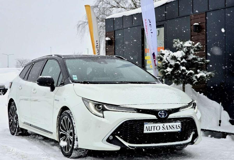 Balts Toyota Corolla 2021 Tauragė, ar dzinēja tilpumu 1.80 L un nobraukumu 194 tūkst. km par 15850 €, foto 4 vietnē AUTOMOTO.COM.LV