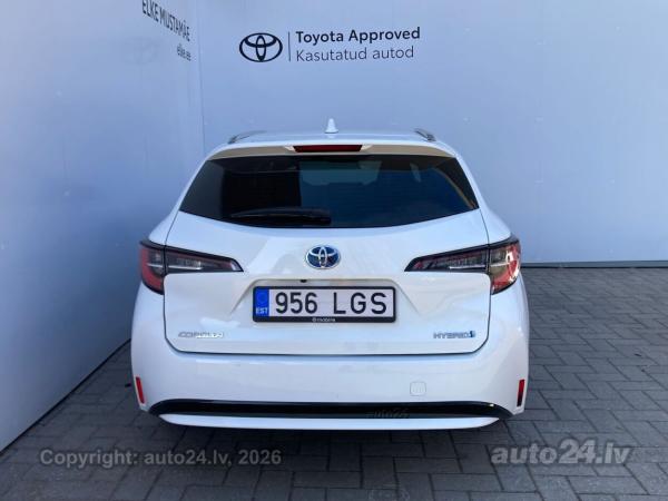 Balts Toyota Corolla 2021 Tallina, ar dzinēja tilpumu 1.80 L un nobraukumu 105 tūkst. km par 15995 €, foto 4 vietnē AUTOMOTO.COM.LV