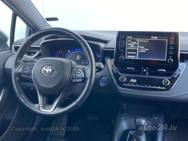 Balts Toyota Corolla 2021 Tallina, ar dzinēja tilpumu 1.80 L un nobraukumu 105 tūkst. km par 15995 €, foto 7 vietnē AUTOMOTO.COM.LV
