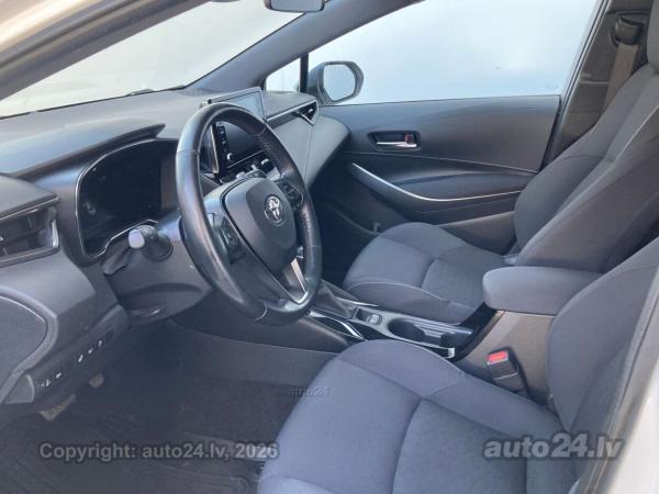 Balts Toyota Corolla 2021 Tallina, ar dzinēja tilpumu 1.80 L un nobraukumu 105 tūkst. km par 15995 €, foto 11 vietnē AUTOMOTO.COM.LV