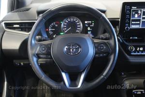 Balts Toyota Corolla 2021 Tallina, ar dzinēja tilpumu 1.80 L un nobraukumu 108 tūkst. km par 18490 €, foto 12 vietnē AUTOMOTO.COM.LV