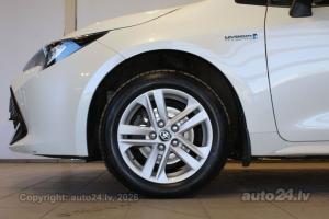 Balts Toyota Corolla 2021 Tallina, ar dzinēja tilpumu 1.80 L un nobraukumu 108 tūkst. km par 18490 €, foto 14 vietnē AUTOMOTO.COM.LV