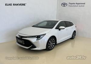 White Toyota Corolla 2021 in Rakvere, with an engine capacity of 1.20 L and mileage of 52 thousand km for 16990 €, photo  on AUTOMOTO.COM.LV