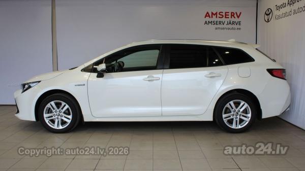 Balts Toyota Corolla 2021 Tallina, ar dzinēja tilpumu 1.80 L un nobraukumu 139 tūkst. km par 16990 €, foto 3 vietnē AUTOMOTO.COM.LV