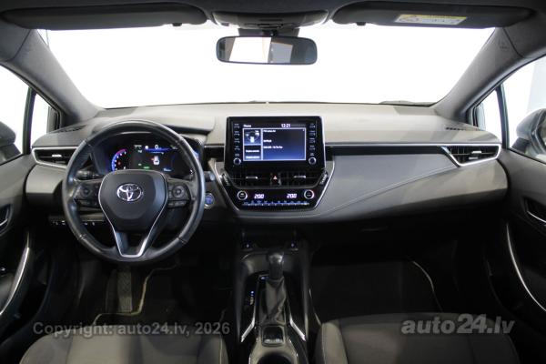 Balts Toyota Corolla 2021 Tallina, ar dzinēja tilpumu 1.80 L un nobraukumu 139 tūkst. km par 16990 €, foto 8 vietnē AUTOMOTO.COM.LV